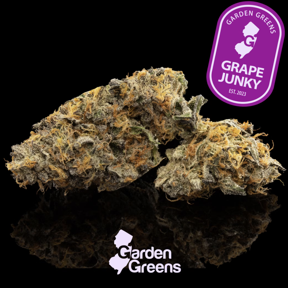 GARDEN GREENS - Grape Junky 3.5G Flower